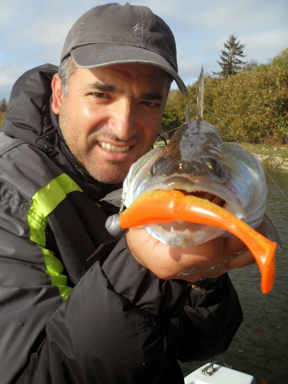 Pêche du carnassier en Seine: Record sandre pour Romain.