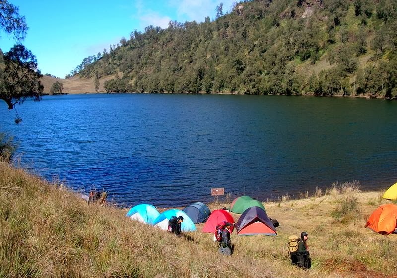 GOODTRAVELINDO: Mt Bromo, Ranu Pane and Ranu Kumbolo in 3 Days 2 Nights