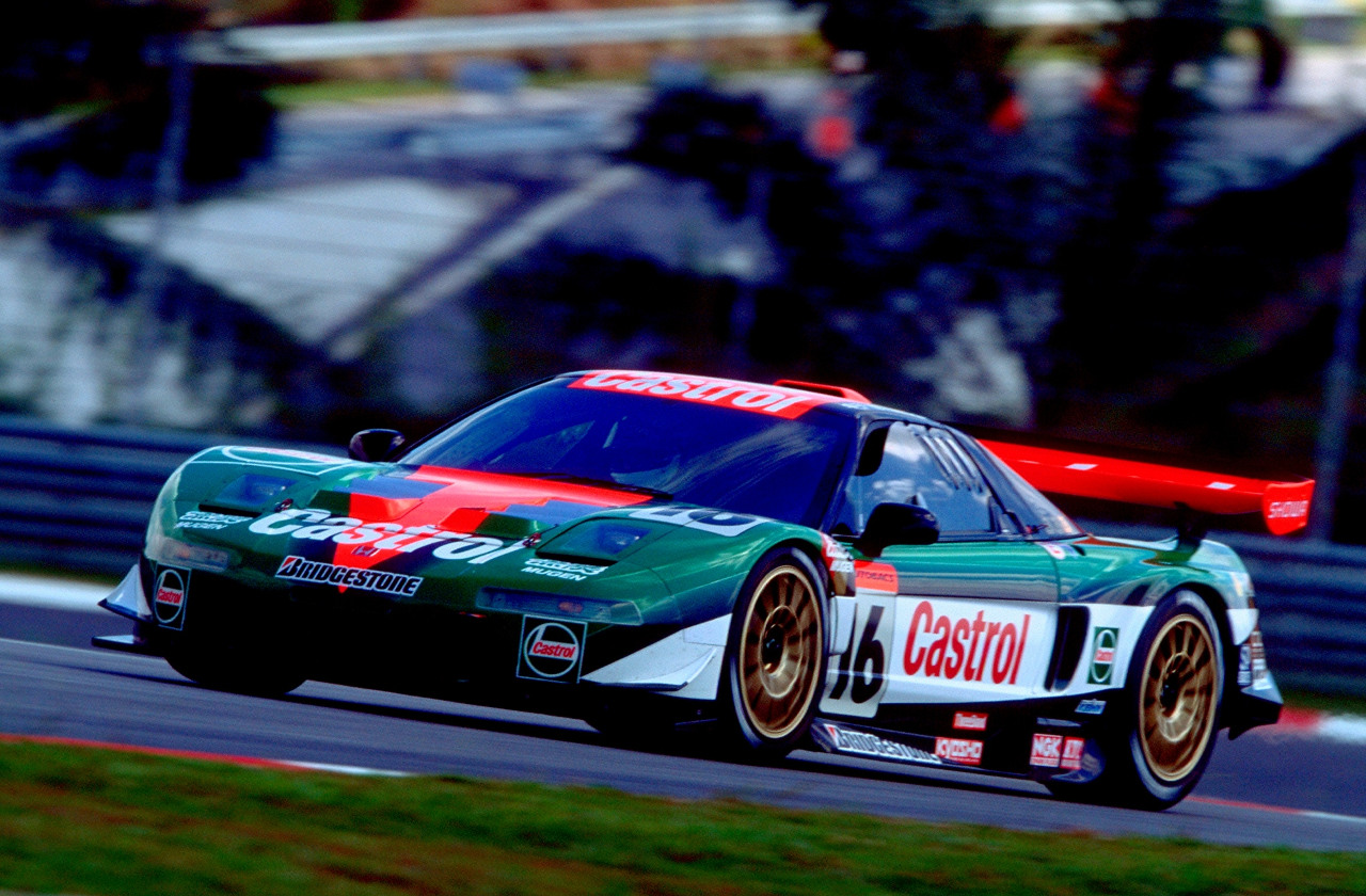 La Honda NSX Castrol Mugen célébrée en marge du Super GT | Autoworks Blog