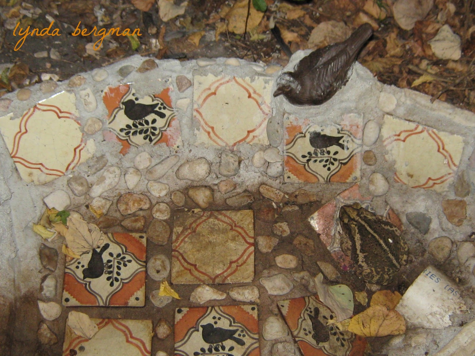 BIRDS & DAFFODILS: MY FANCY, BEAUTIFUL MOSAIC GUTTER DRAINS