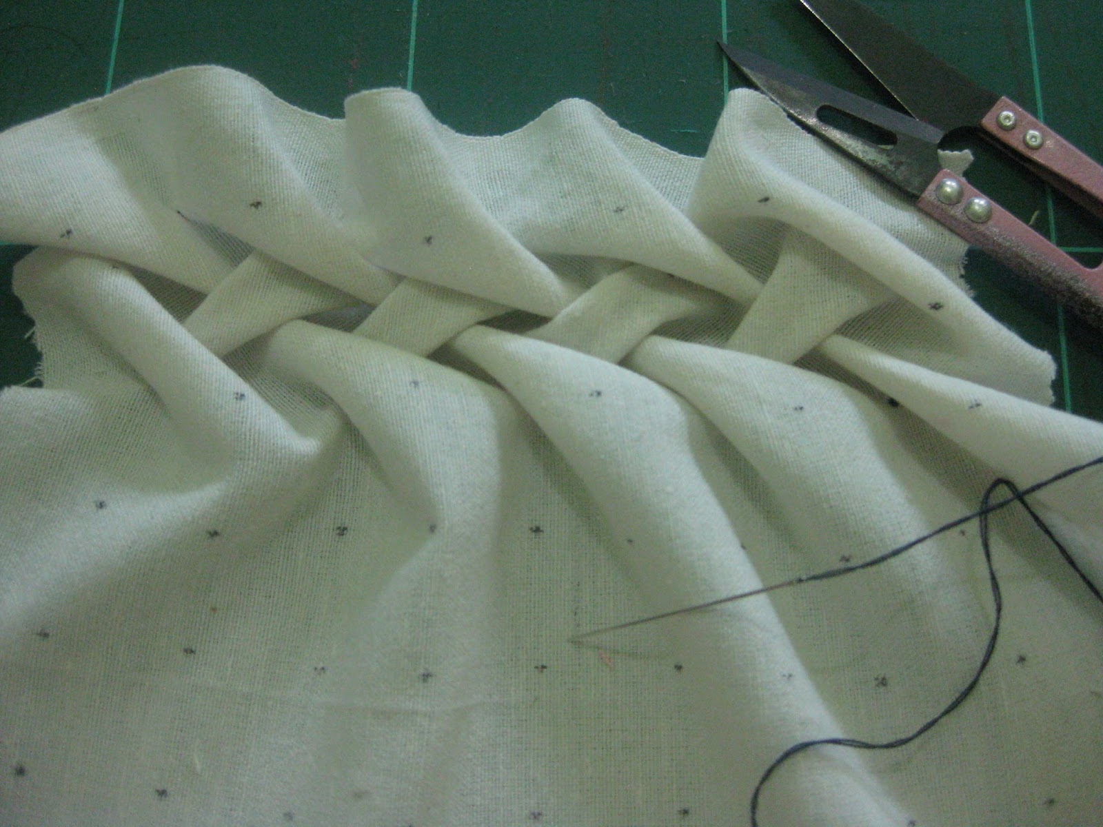 NouniteHandmade: Cara membuat Canadian Smock ( Weave design )