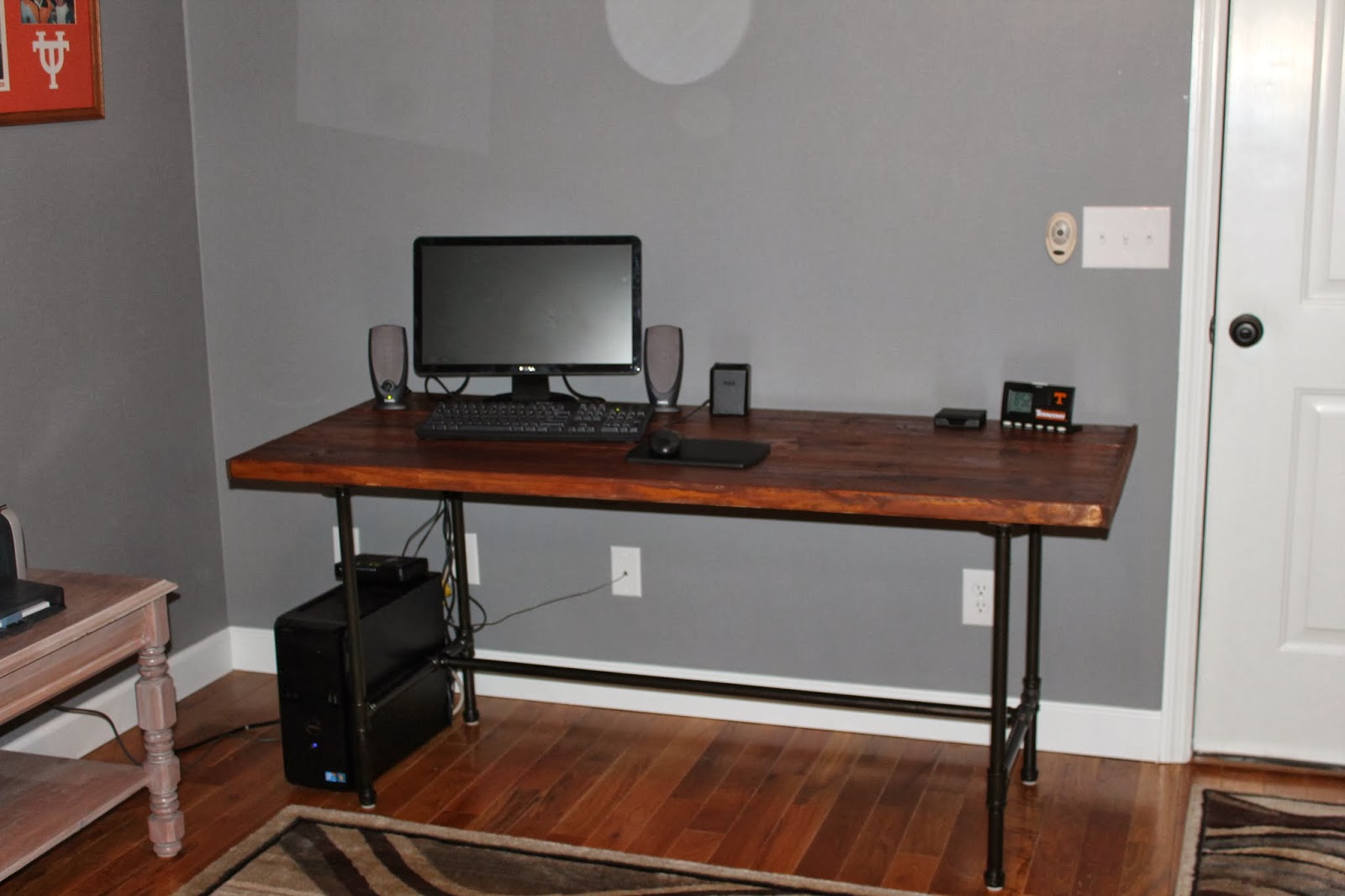 Sweet, Southern, and Sophisticated: DIY Rustic Pipe Desk