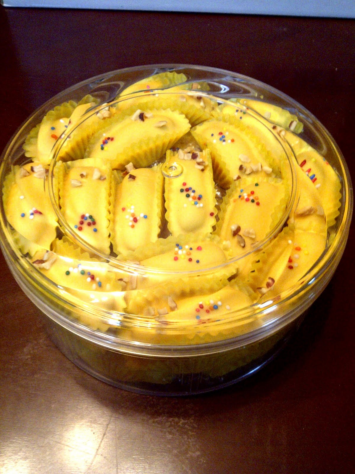Loveelinda's Cakes: Kuih Raya 2011~Tasty Delicious~