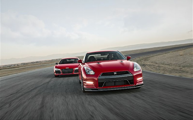 2014 Nissan GT-R Track Pack vs 2014 Audi R8 V-10 Plus - World full of Art