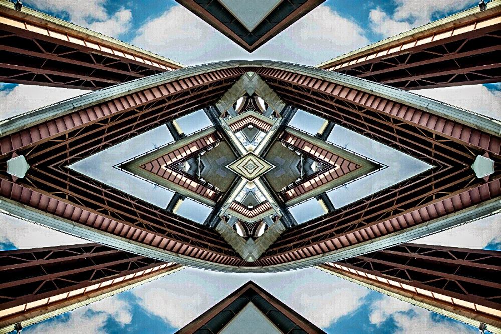 The Man Behind The Lens.... The Photographer Behind The Art: Thom Williams