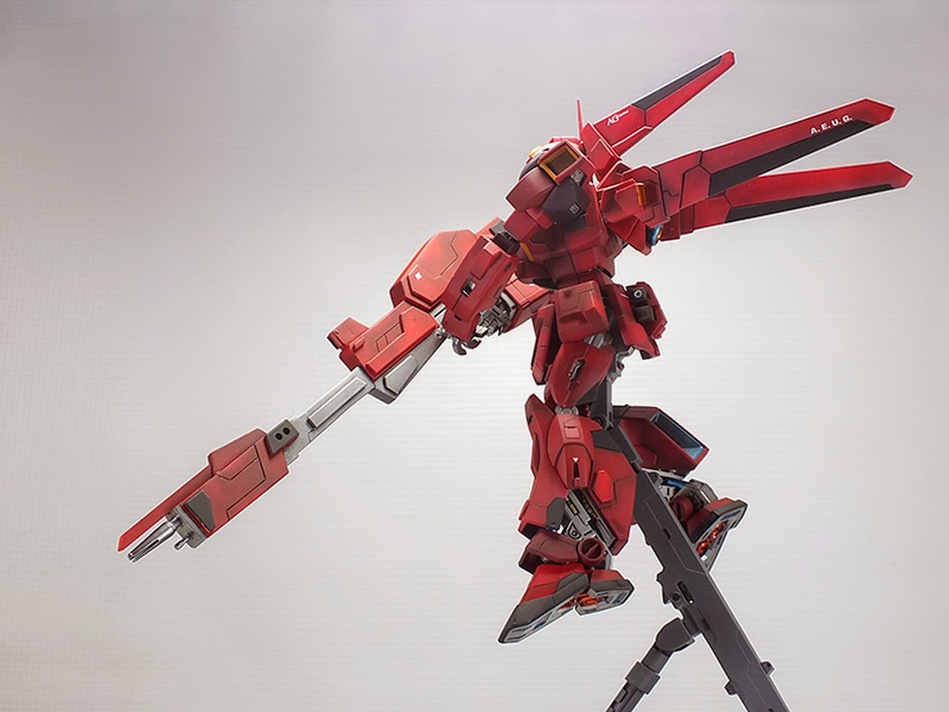 1/100 MSA-003 Nemo "Quattro Bajeena Custom"