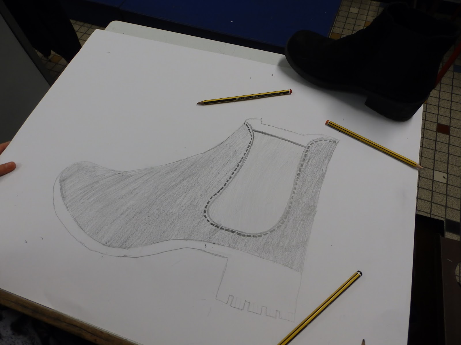 LES ARTS PLASTIQUES au lycée Comte de Foix: Dessin d'observation: ma ...