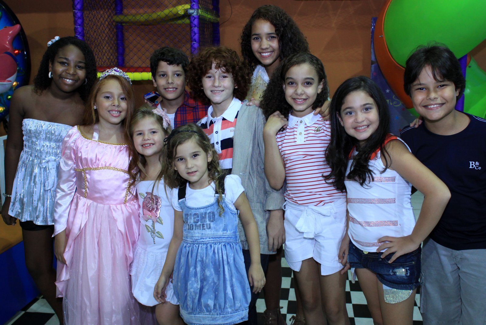 Jenny Flores - Atriz Mirim