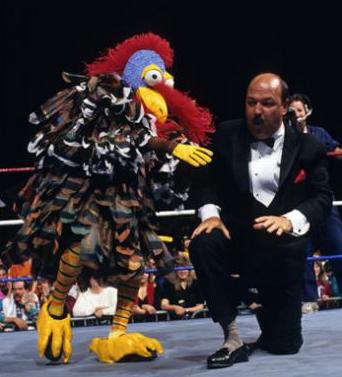 I don't think there's a wrestling picture more ridiculous than this one ...