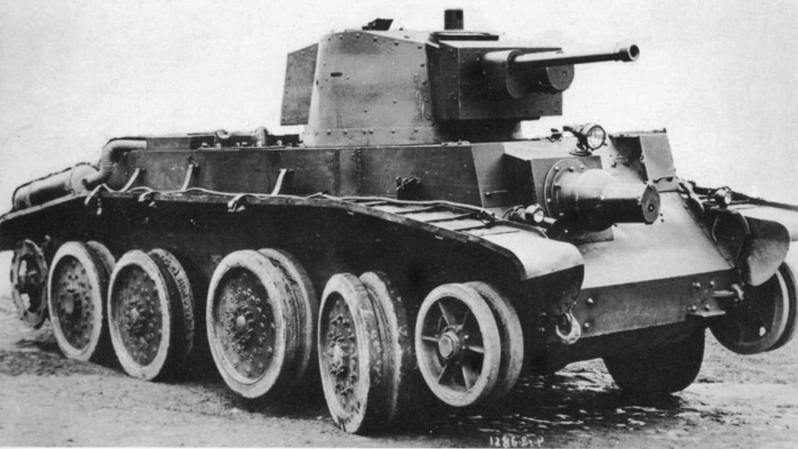 Okruchy Historii: 10TP - "Amerykanin po polsku"