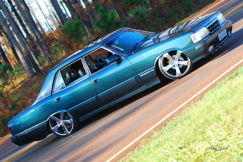 Auto Guia: Opala Rebaixado e socado.