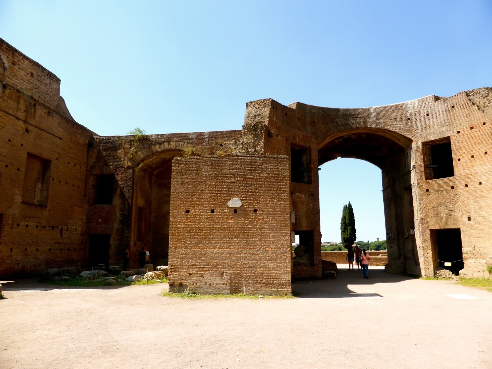 Facciamo un giro in centro?: PALATINO