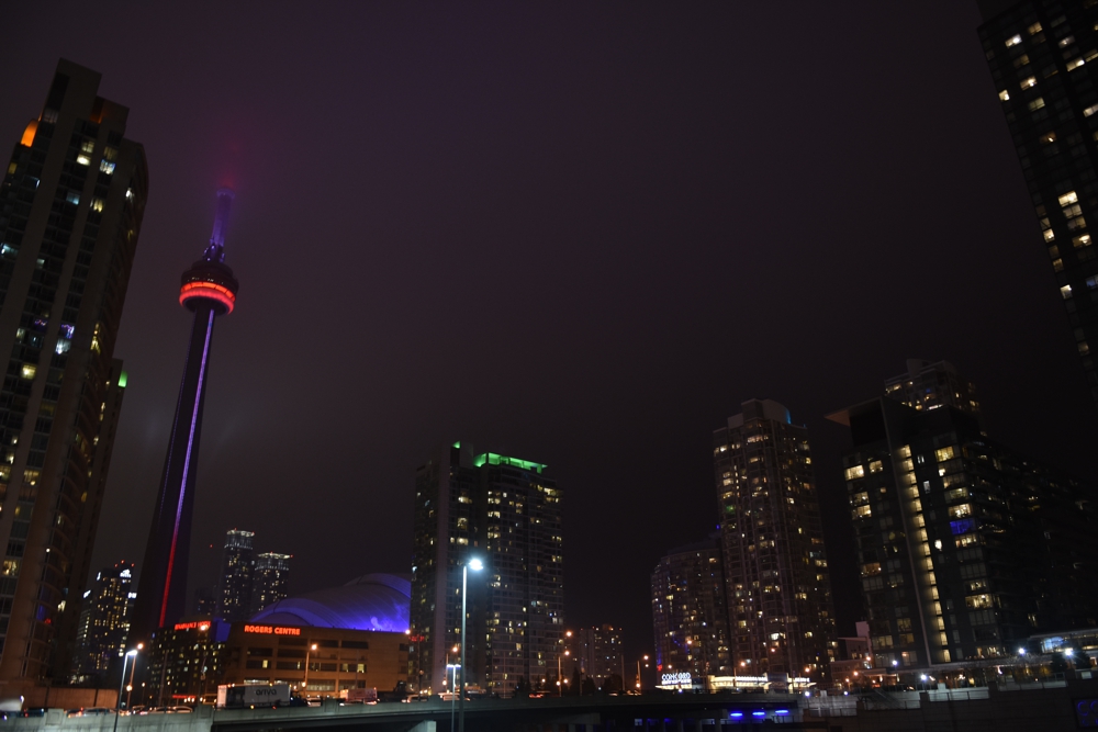 Toronto Grand Prix Tourist - A Toronto Blog: CN Tower at night - A ...