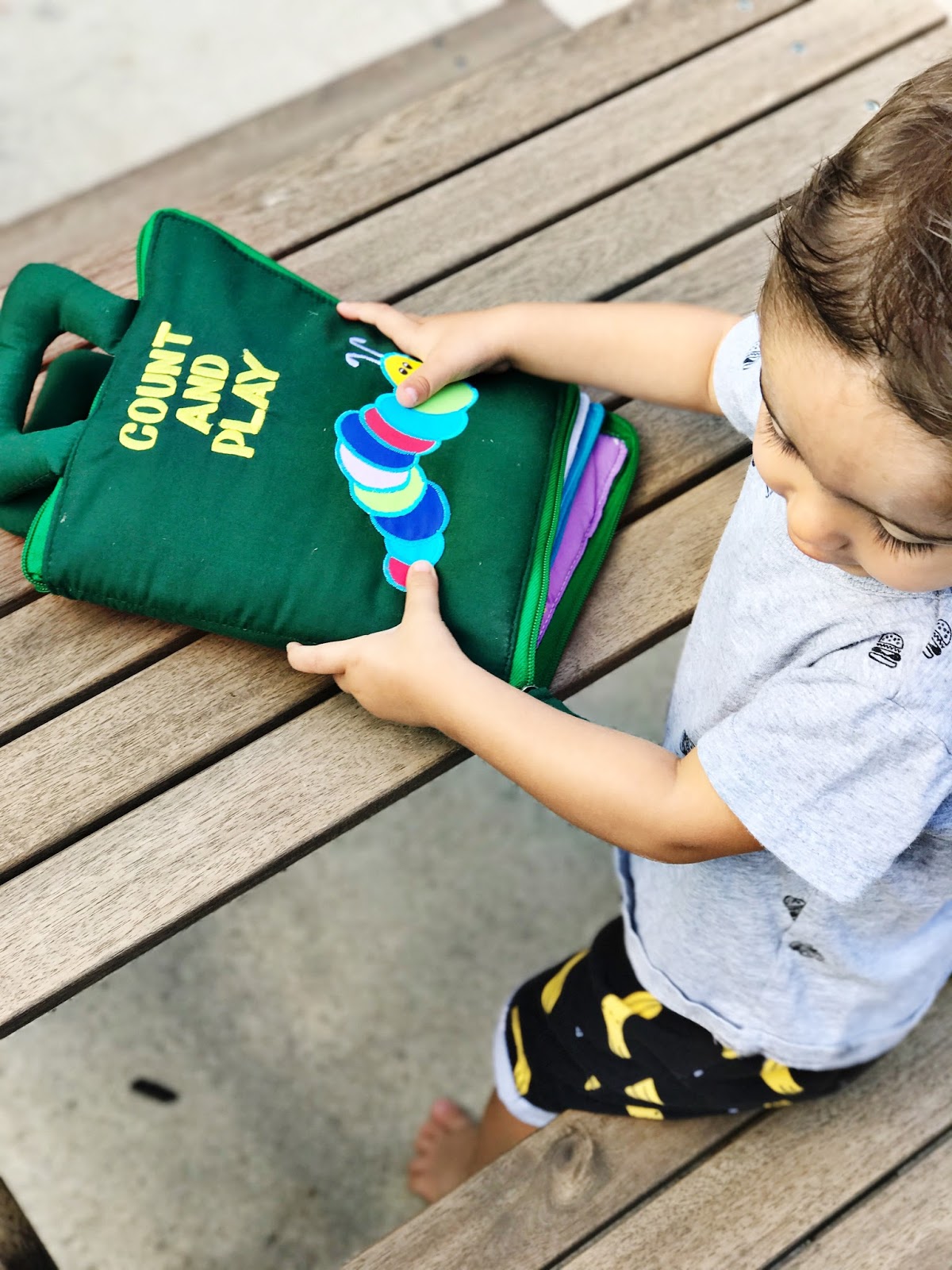 Early Learning Counting Practice - Apples & ABC's
