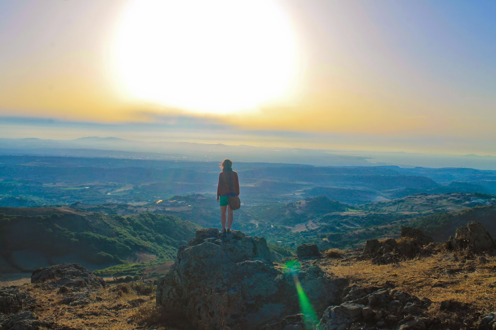 Osilo, monte Tuffudesu Osilo, Mount Tuffudesu - IL MONDO CAPOVOLTO