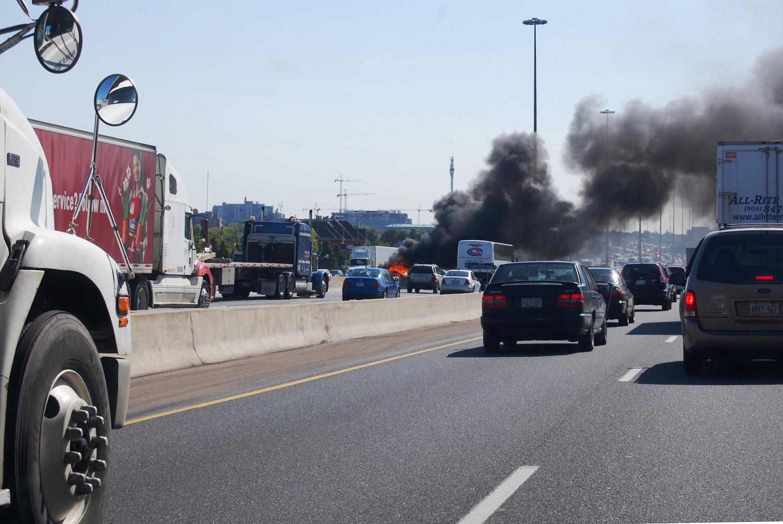 Car buying expert: Dramatic pictures of a Dodge Ram burning on the 401