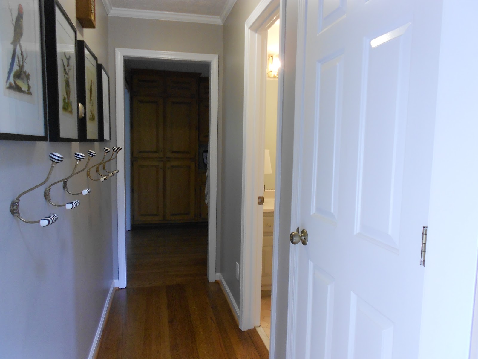 OAK HOUSE DESIGN CO.: Hallway Makeover-The Oak House Reno
