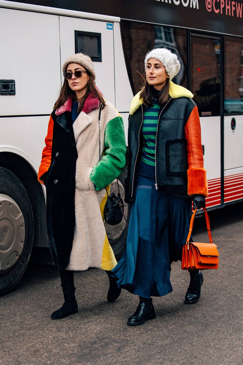 Street fashion for woman - DIMANCHE