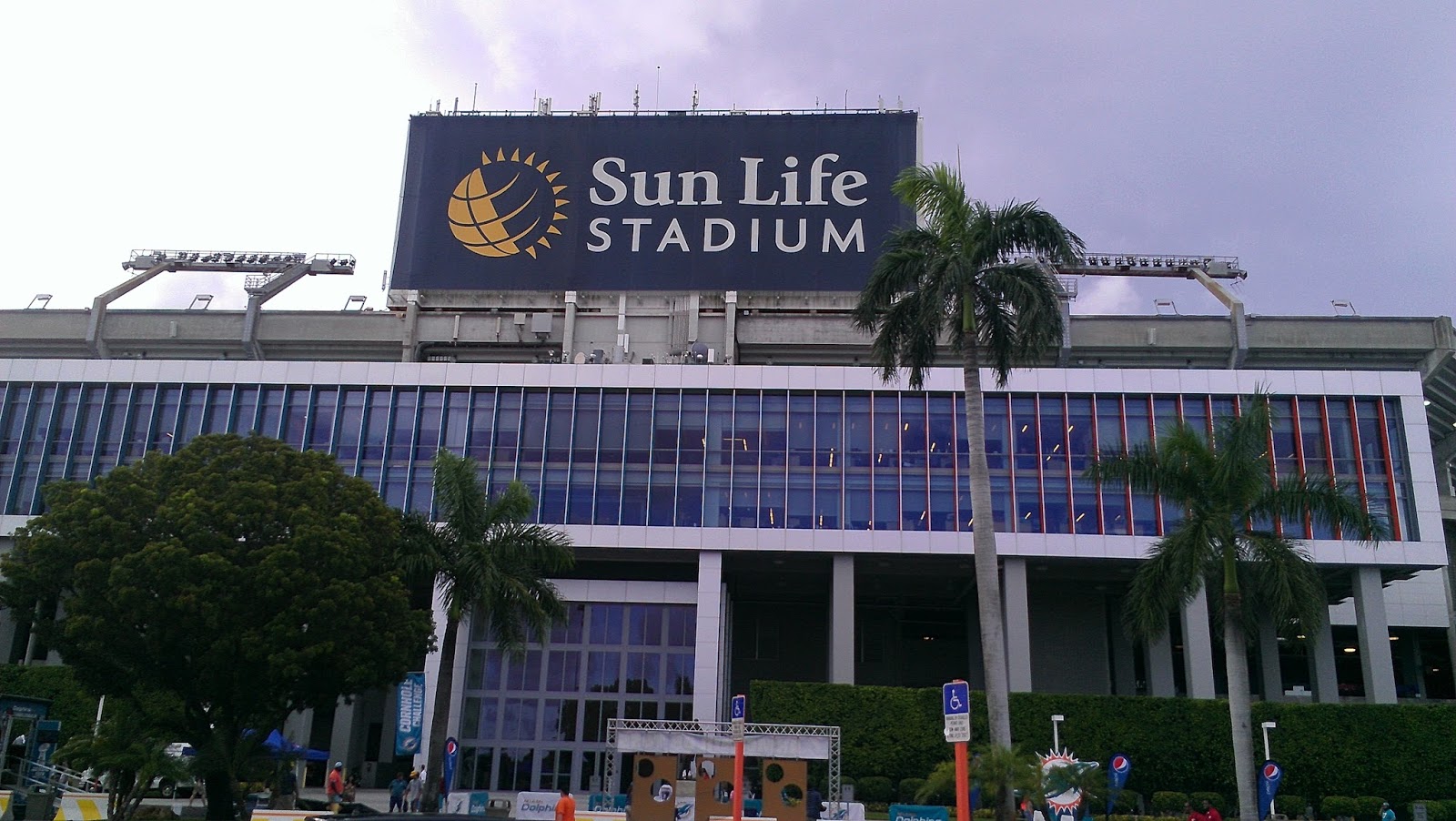 Orlando Area Theme Parks, Attractions, and Eateries: Sun Life Stadium ...
