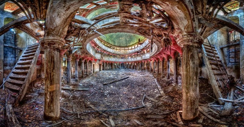 Matthias Haker and Abandoned Buildings