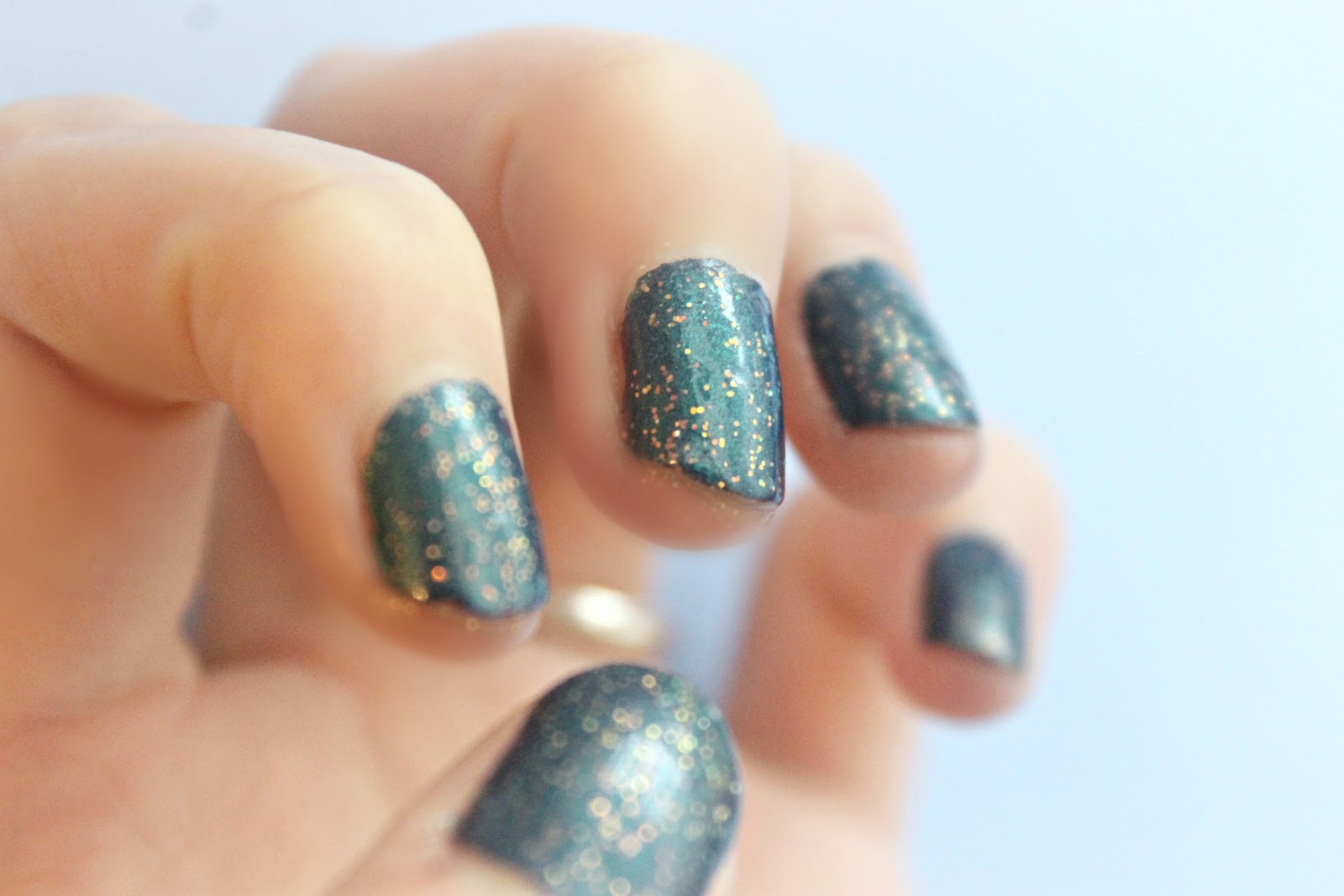 Live. Love. Craft.: tutorial - easy 'space nails'