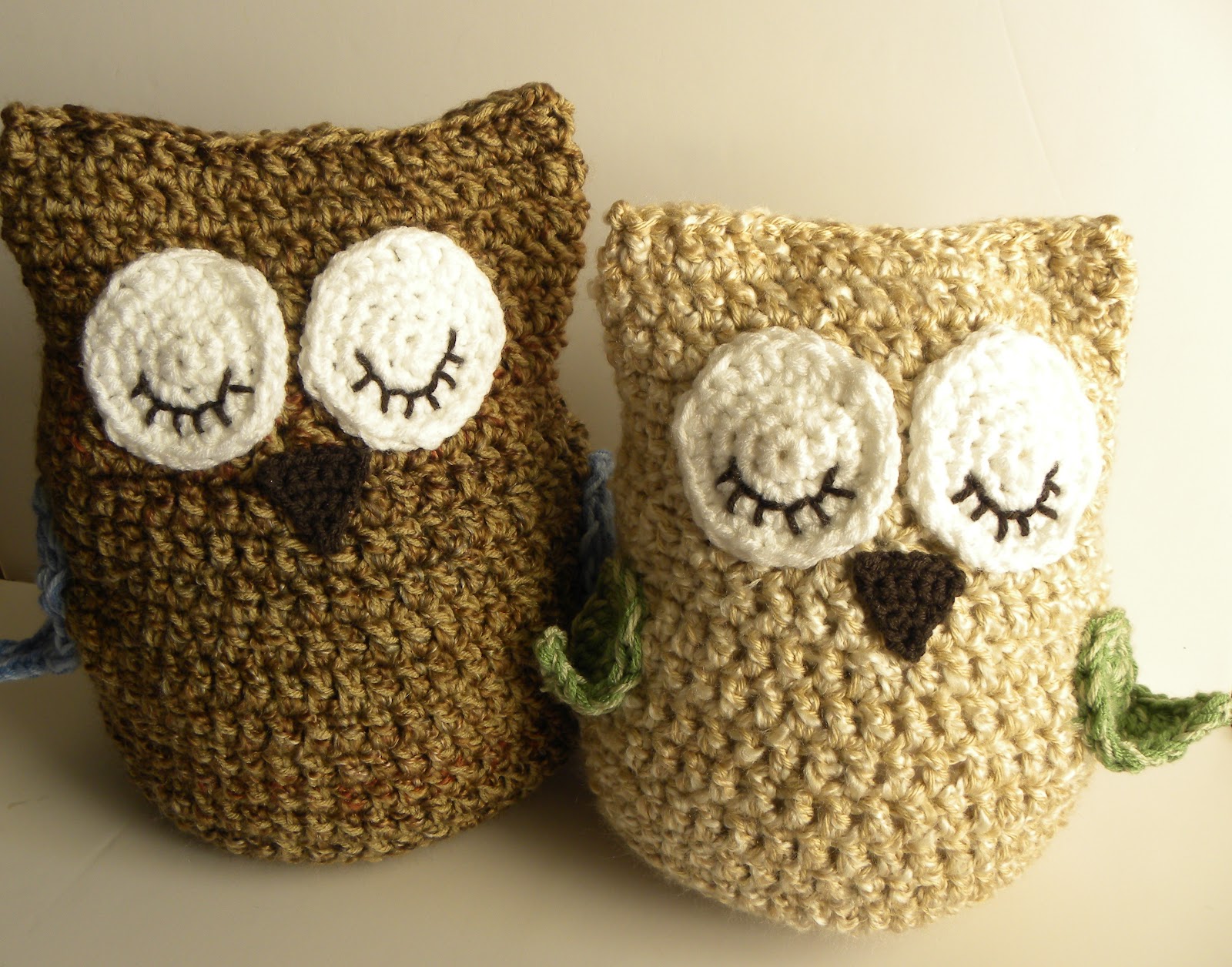 brooke's little stitches: Custom "Owl Love You Forever" Cuddle Pillow