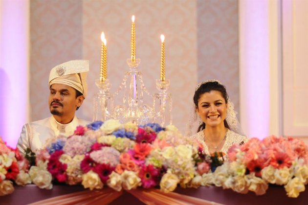 MEDIA KINI: Gambar Perkahwinan Yusry dan Lisa Surihani