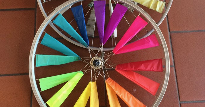 Making a wind wheel /Eolienne | Mary & Patch