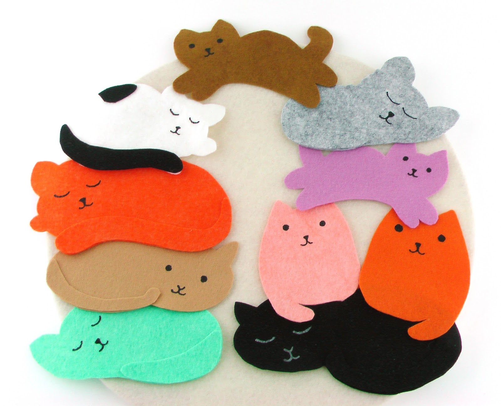 Flannel Board Fun: Cats!