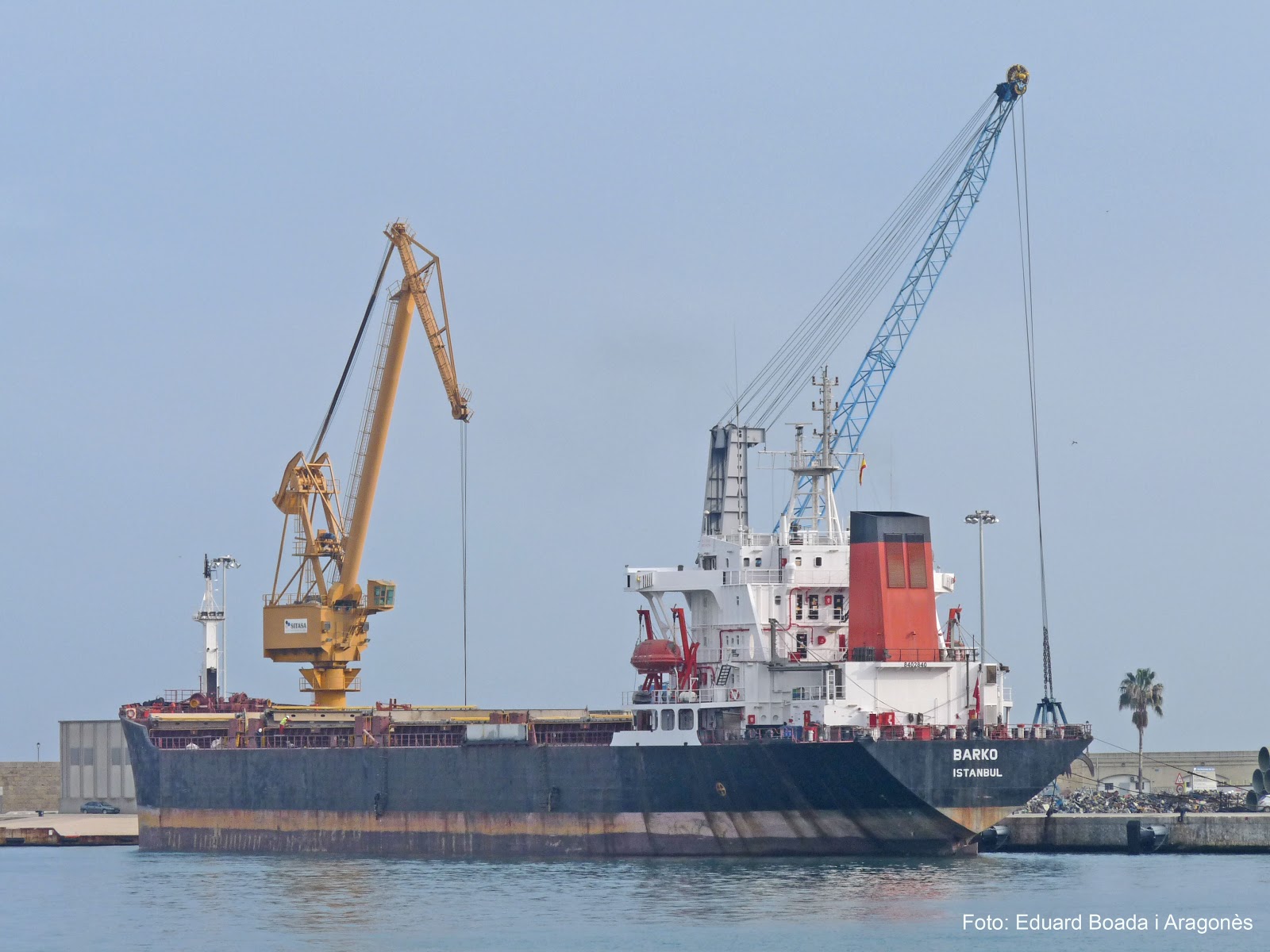 Far de la Banya: Barko