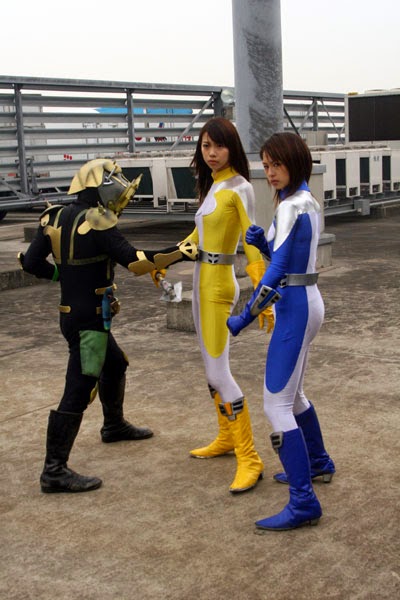 SUPERHEROINE PERIL: 3 LANCER