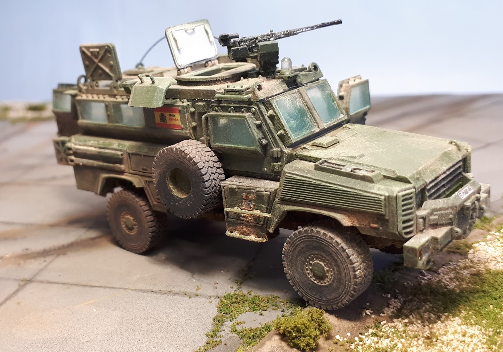 EVOLUTION DESIGNES: CAMIÓN MRAP 4x4 RG-31 MK5E NYALA ESCALA H0