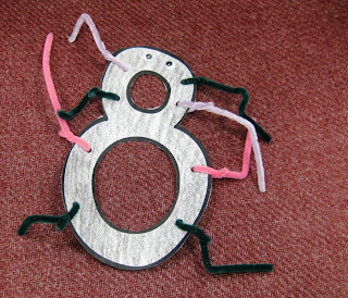 Preschool Storytime Crafts: Number Eight Spider
