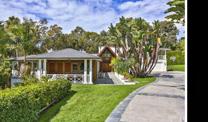 Robin Quivers Apartment Architectural Digest