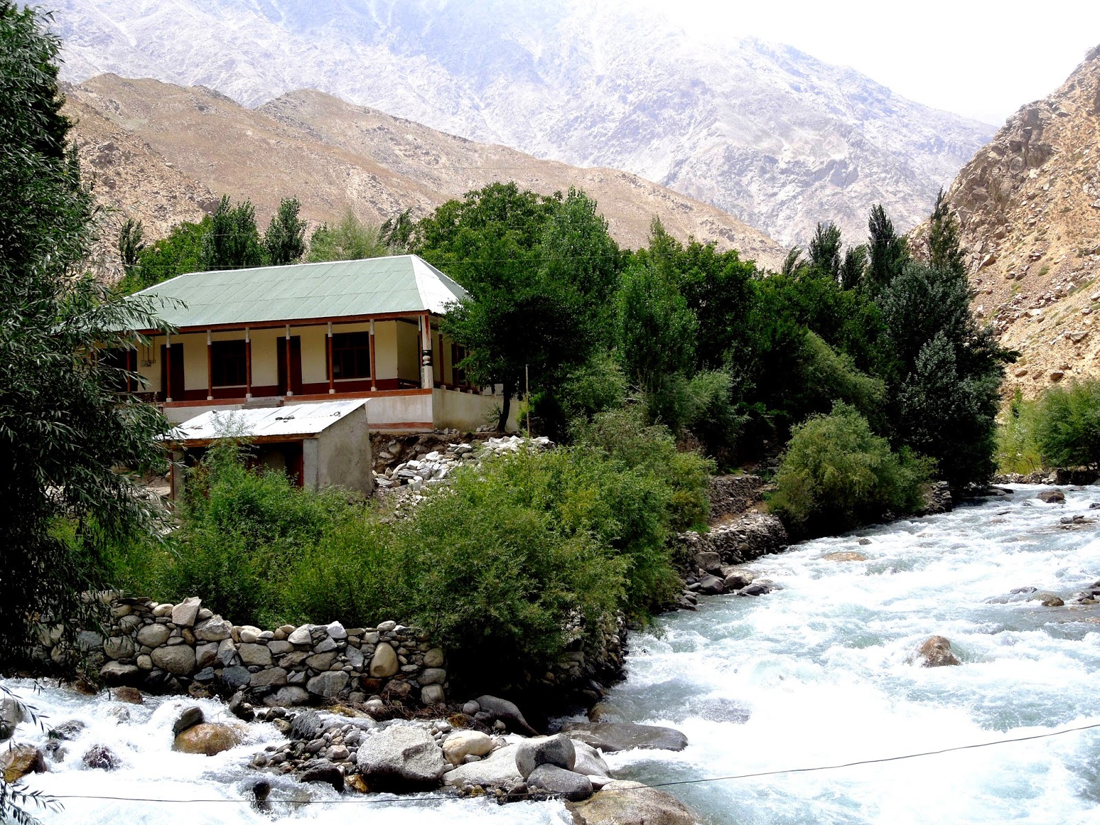 Travelling Adventures: GARAM CHASHMA- Where the Spring goes Hot