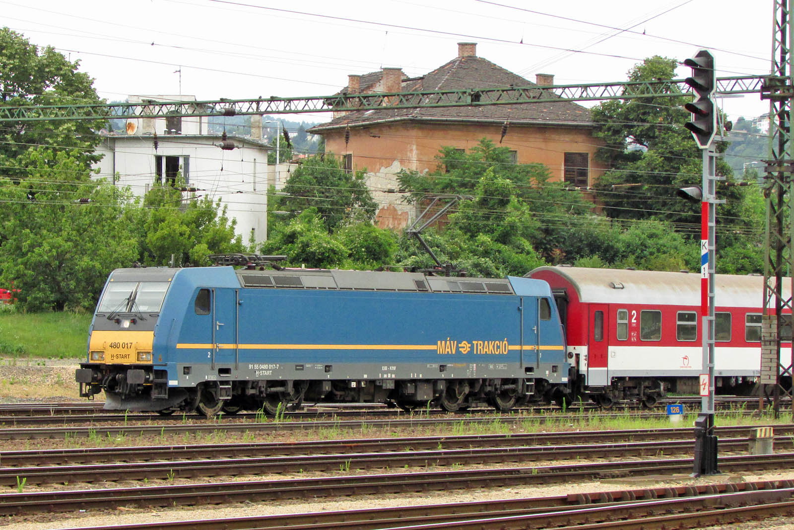 47s and other Classic Power at Southampton: Hungary Class 480, 27th ...