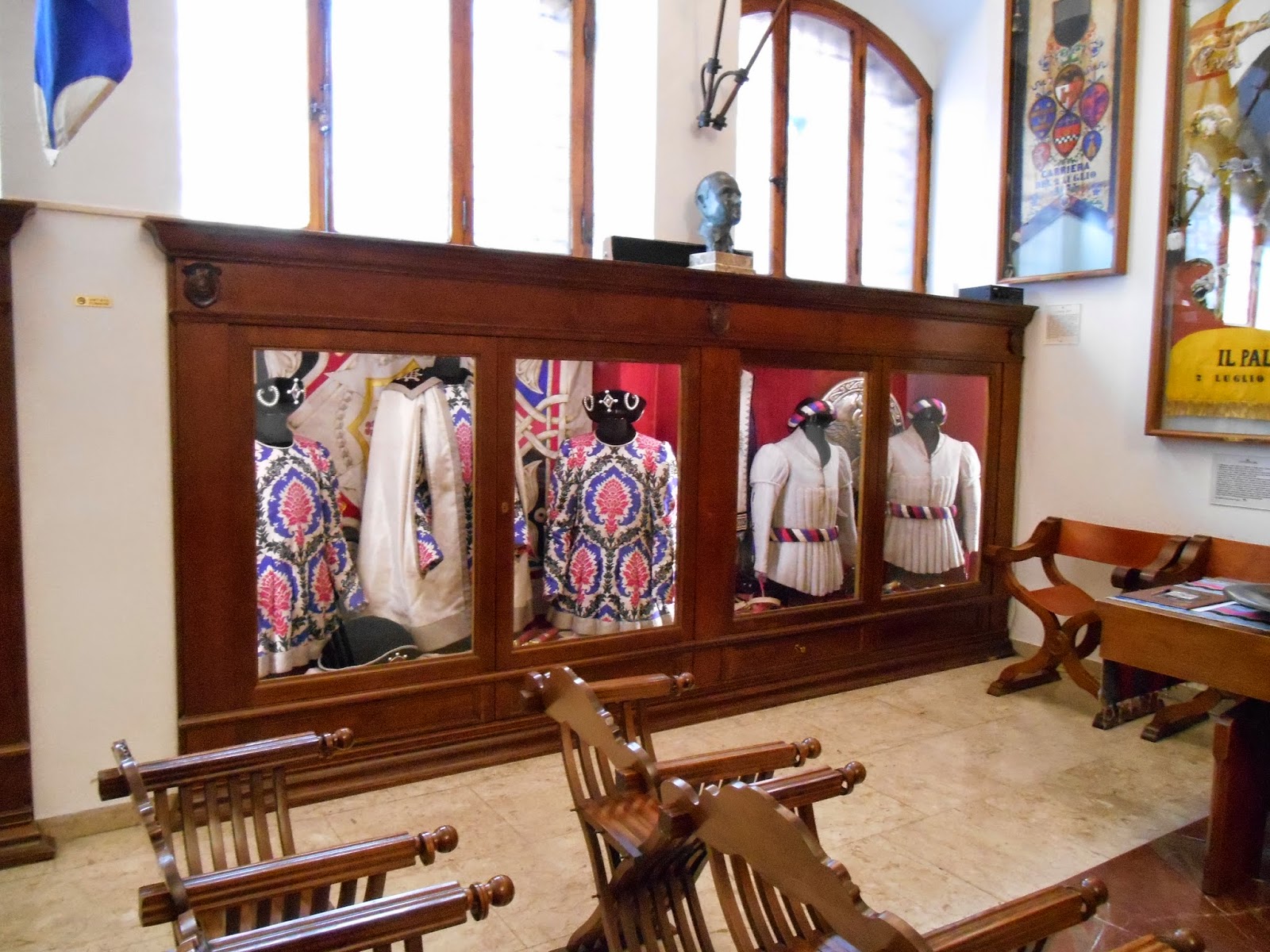 Life is a journey... Not a destination.: Palio di Siena- Not just your ...