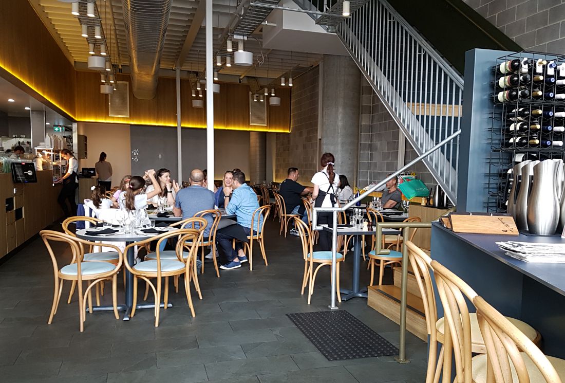 400 Gradi East, Ringwood by Benny - Eat and Be Merry Crew