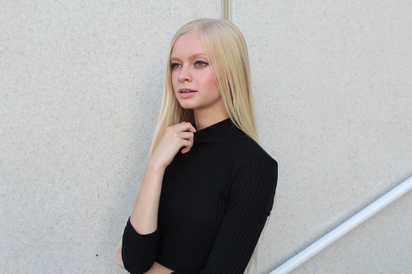 Valerie Sanders: The Trendy 70's