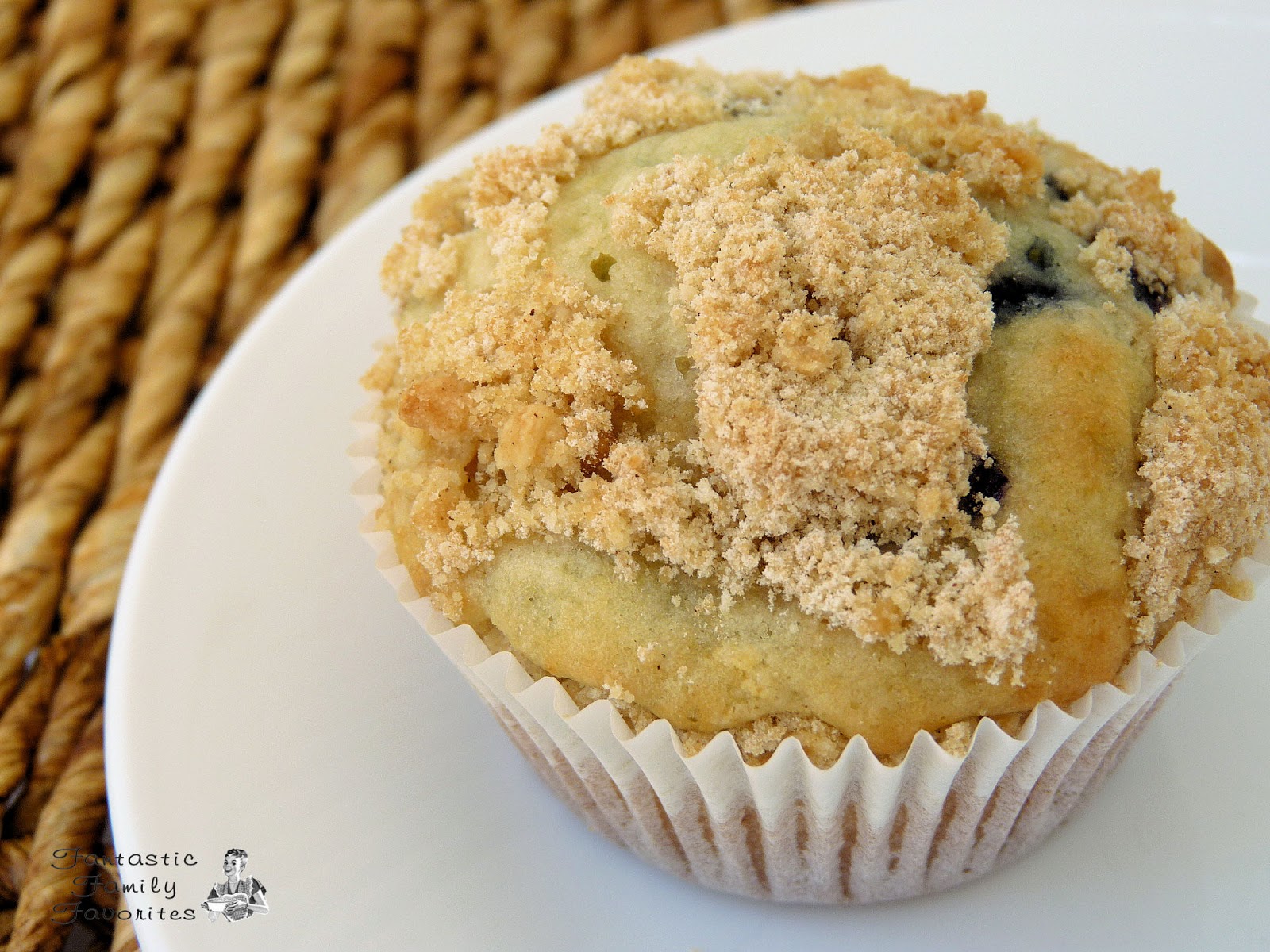 Fantastic Family Favorites: Blueberry Muffins with Crumb Topping