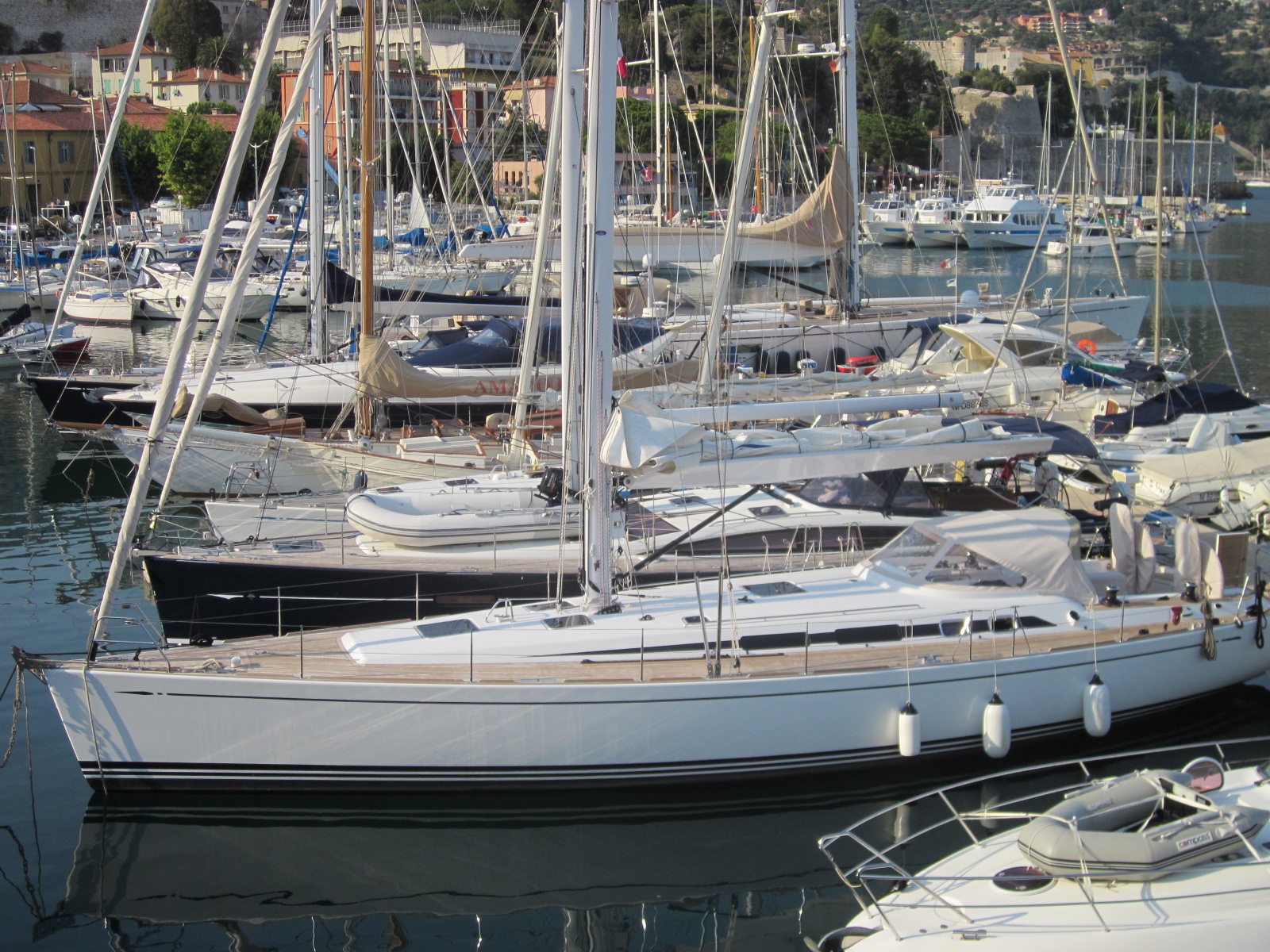 NAUTOR'S SWAN VILLEFRANCHE: 53-519 MUSIC