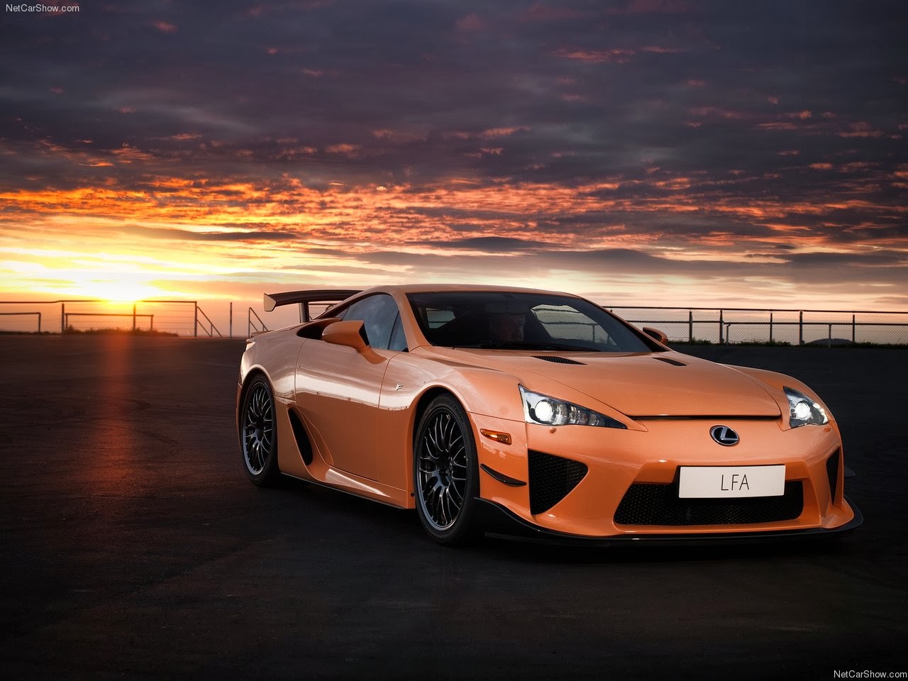 Automotive Collection 2013: Lexus-LFA
