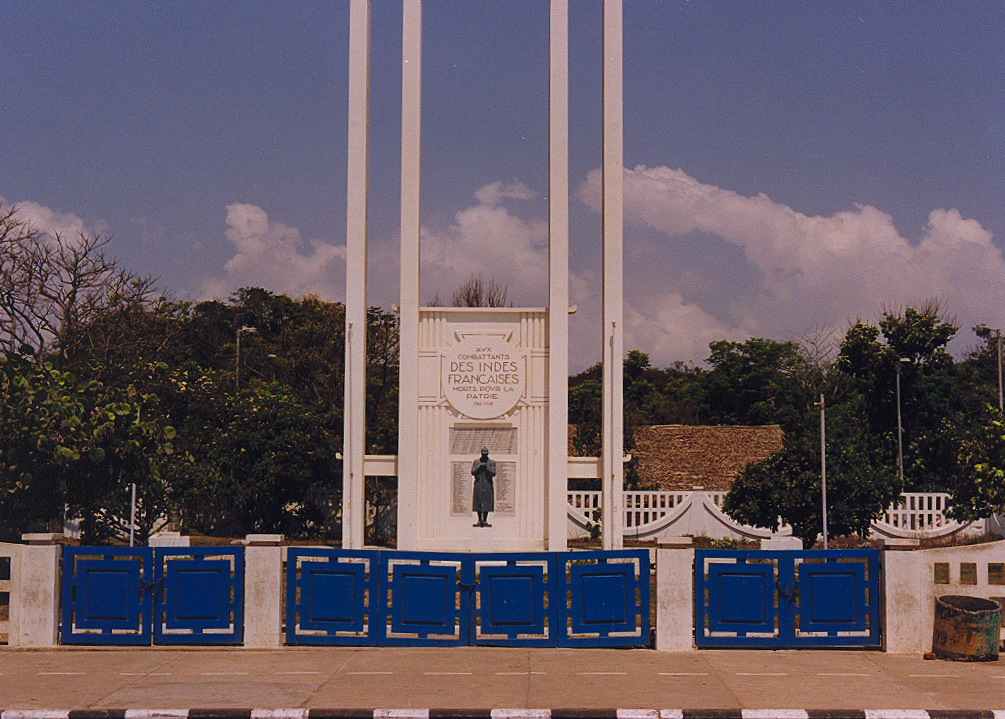 Pondicherry Tourism: The French War Memorial, Pondicherry
