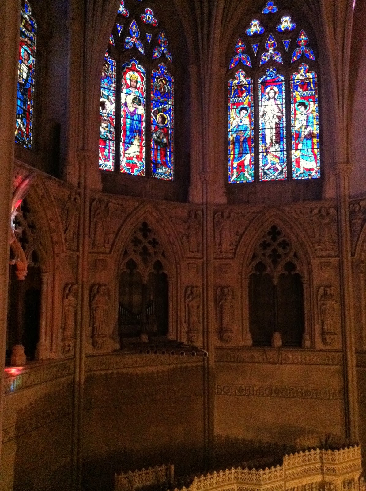 National Cathedral windows - Design Walpaper