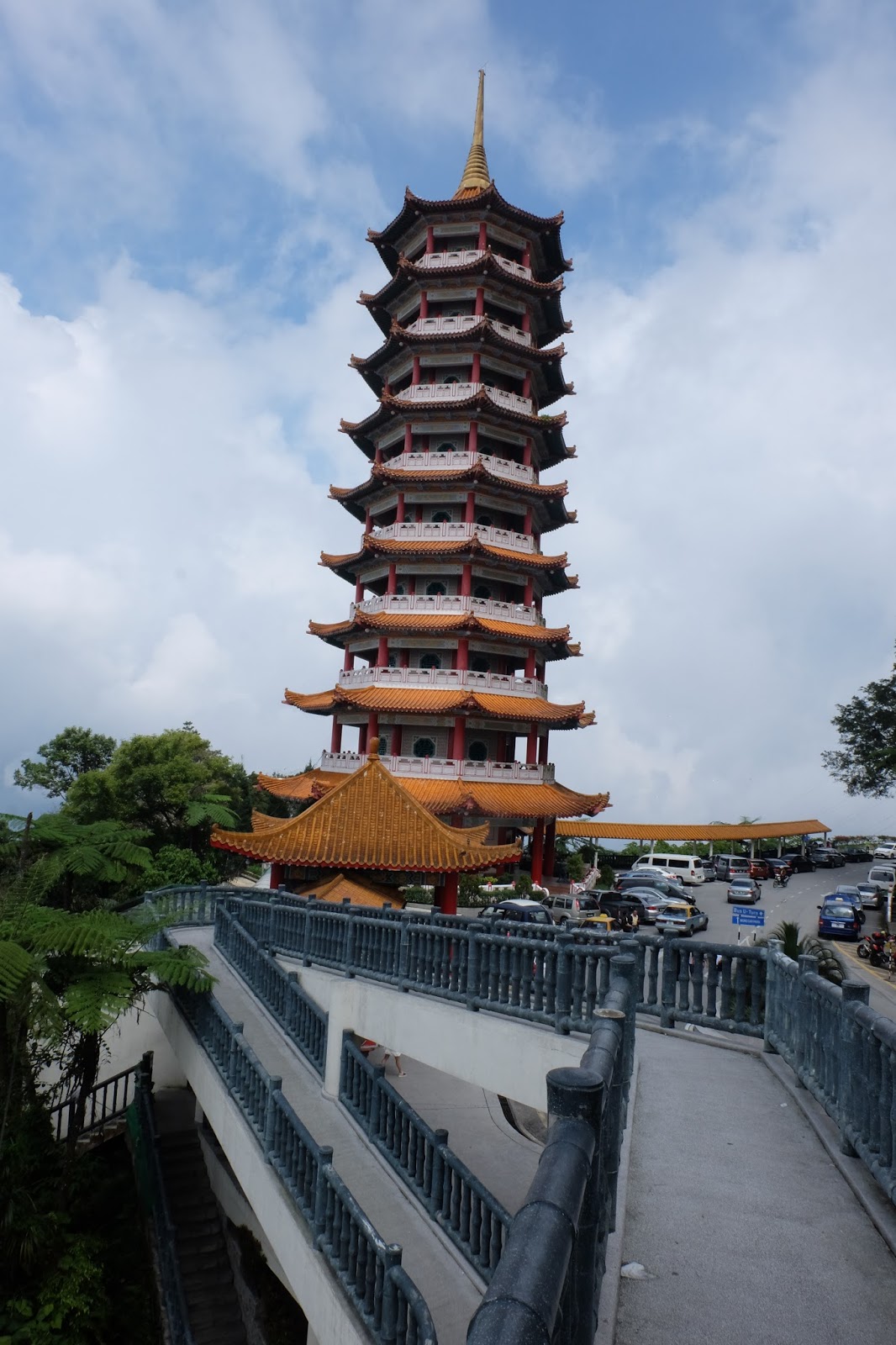 Kee Hua Chee Live!: CHIN SWEE TEMPLE COMPLEX AT RESORTS WORLD GENTING ...