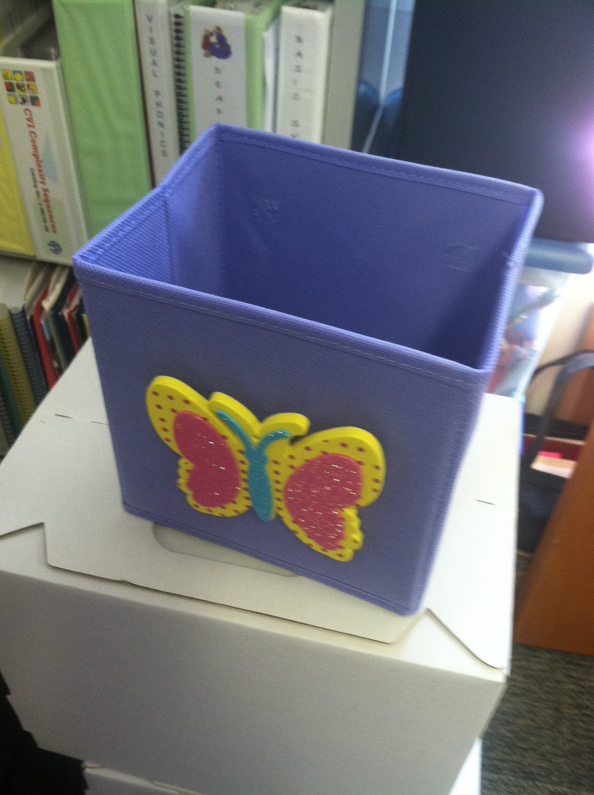 the independent little bee...: The Everyone Can Do It Finished Box