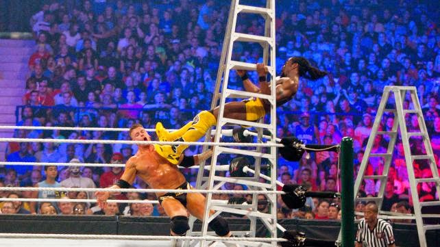 Top 10 WWE weapons of all time 5 « Wrestlemania