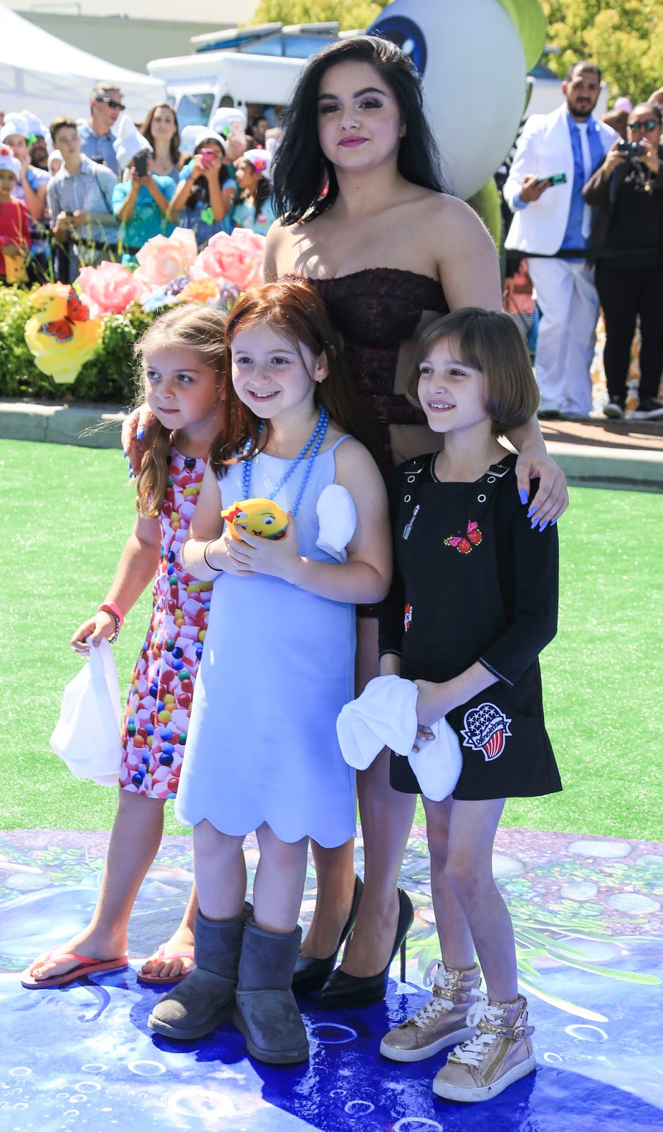 Daily Celebrities Paparazzi, Candid and Photoshoot Pictures: Ariel ...