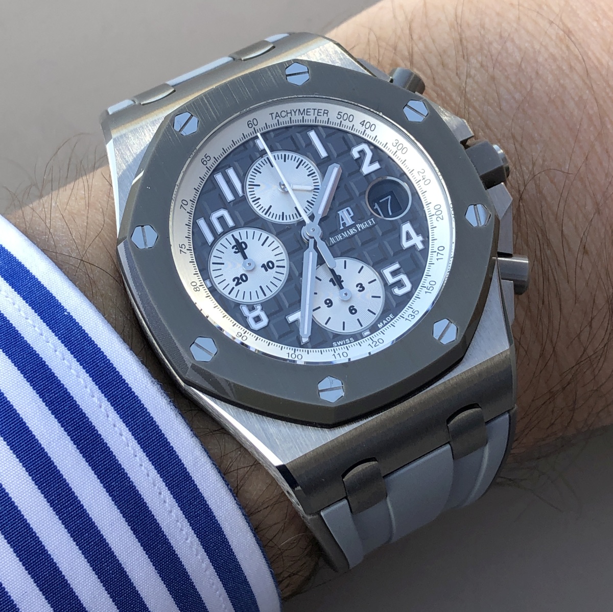 Audemars Piguet: Royal Oak Offshore "Ghost" 26470IO