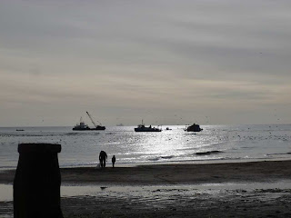 Soggibottom: High Tide and The Girl Rona.